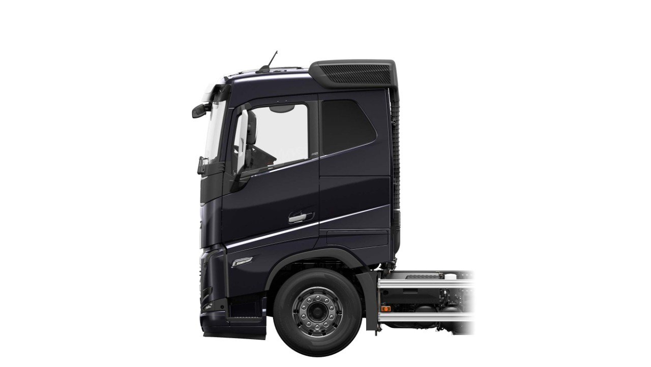 FH16 | South Central Truck & Bus